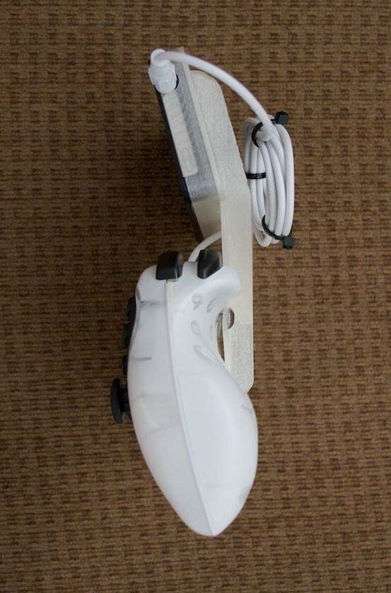 Free STL file 60Beat Controller iPhone mount.・3D printing design to ...