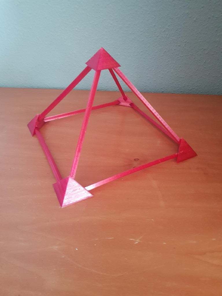 Free STL file edge pyramid・Model to download and 3D print・Cults