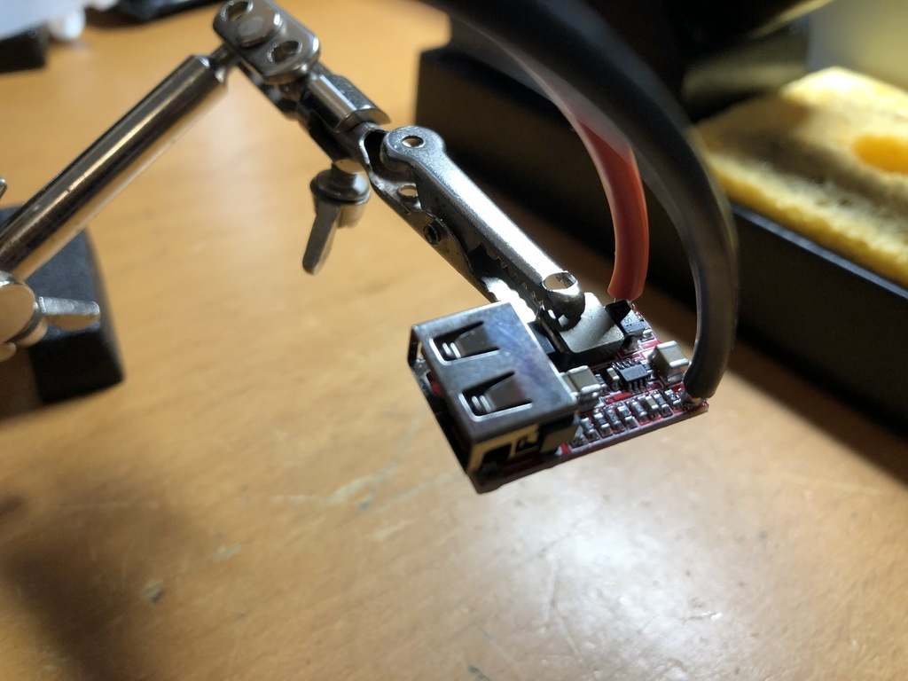 Free 3D file T-Slot USB Power Housing・Model to download and 3D print・Cults