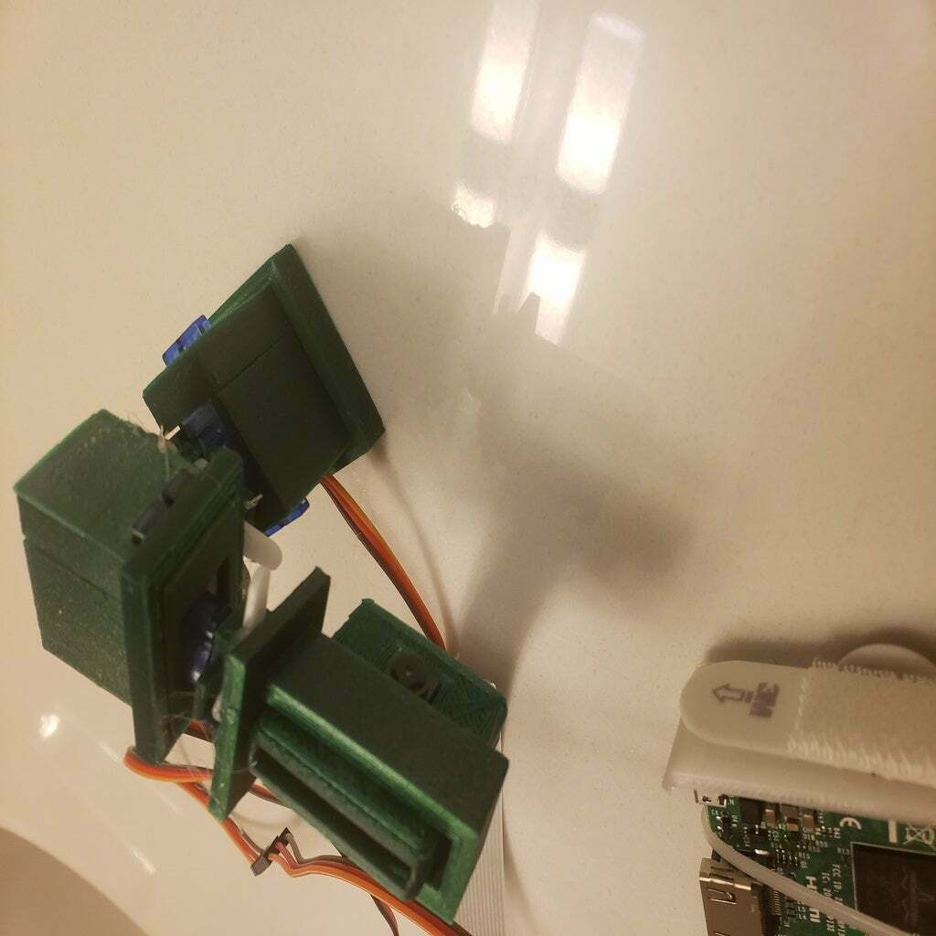 Fichier STL gratuit Monture du servo Pan-Tilt Pi Framboise [Sg90 Servo ...