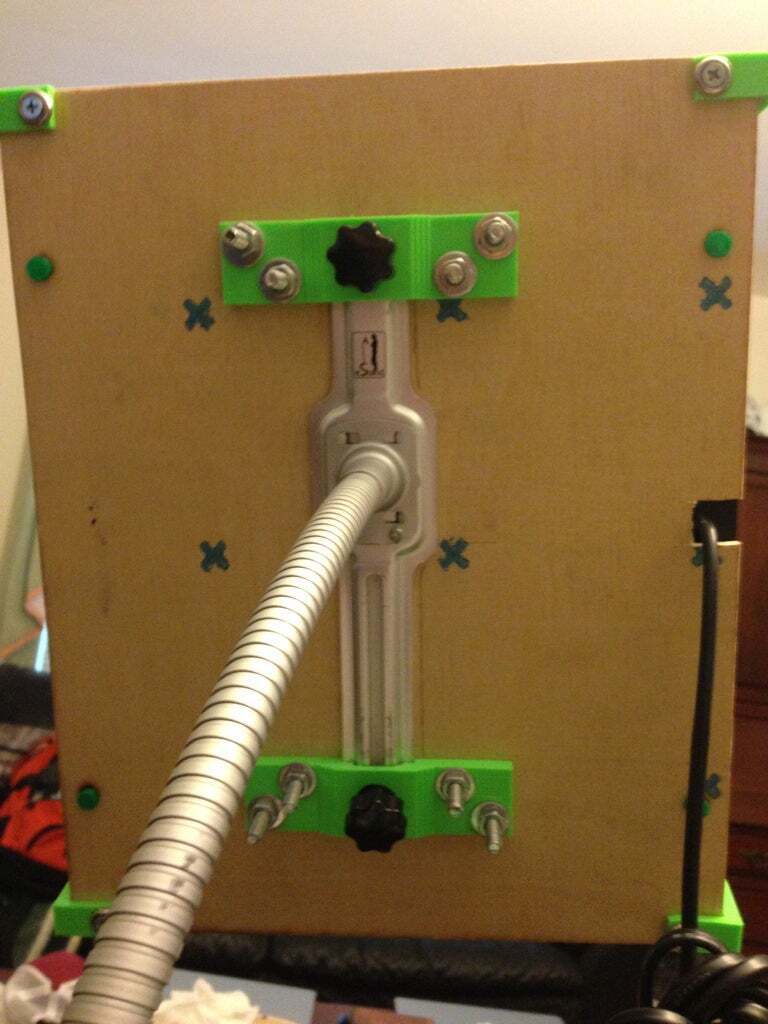 Free STL file Adjustable Solar Panel Mount w/ Control Box Mount・3D ...