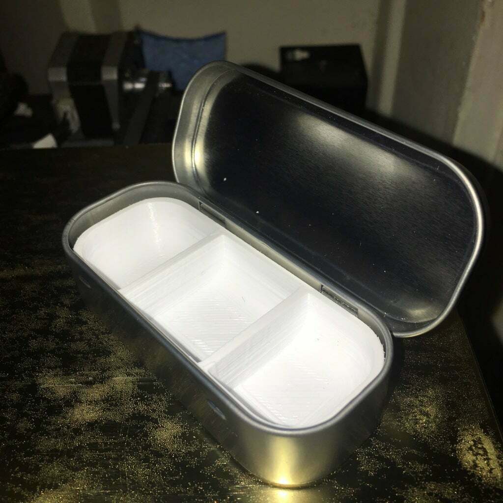 Free STL file Altoids Gum Tin_Pill Box・3D printable model to download・Cults