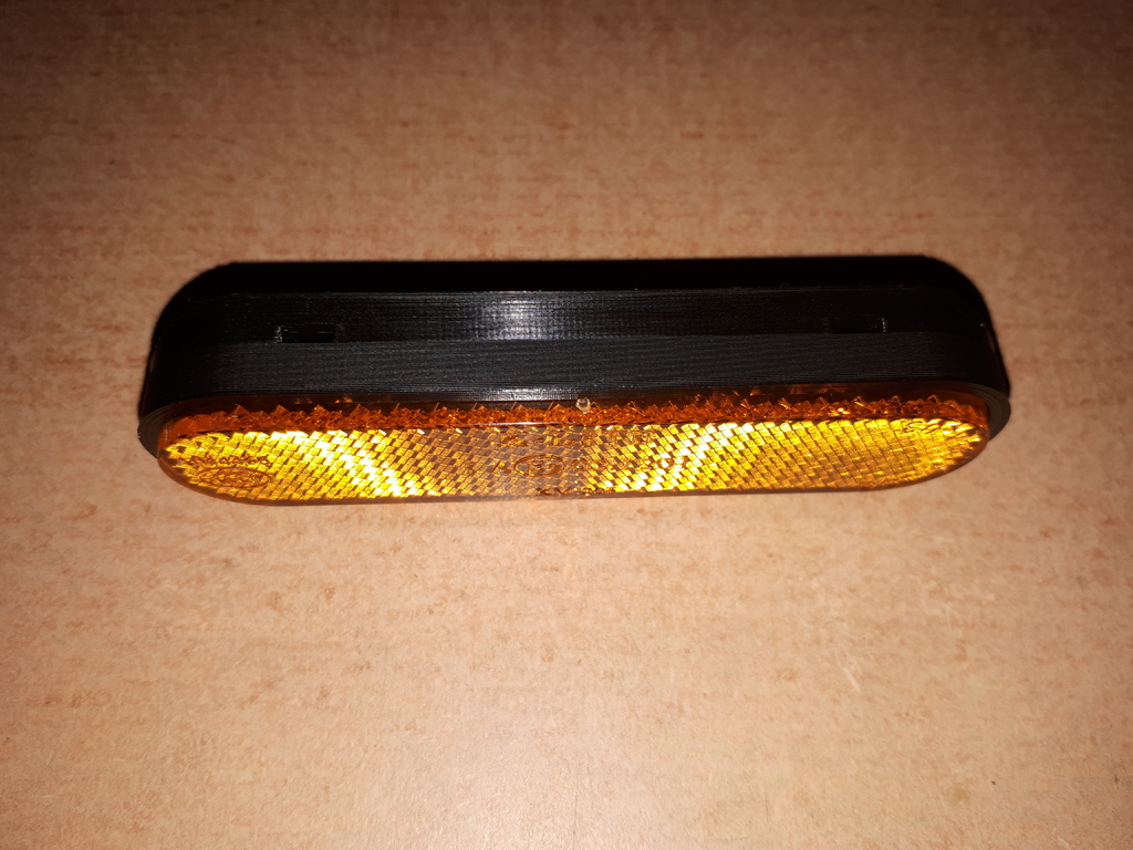 Free 3D file Reflector Holder Yamaha MT09 , 48mm Fork・3D printer model ...