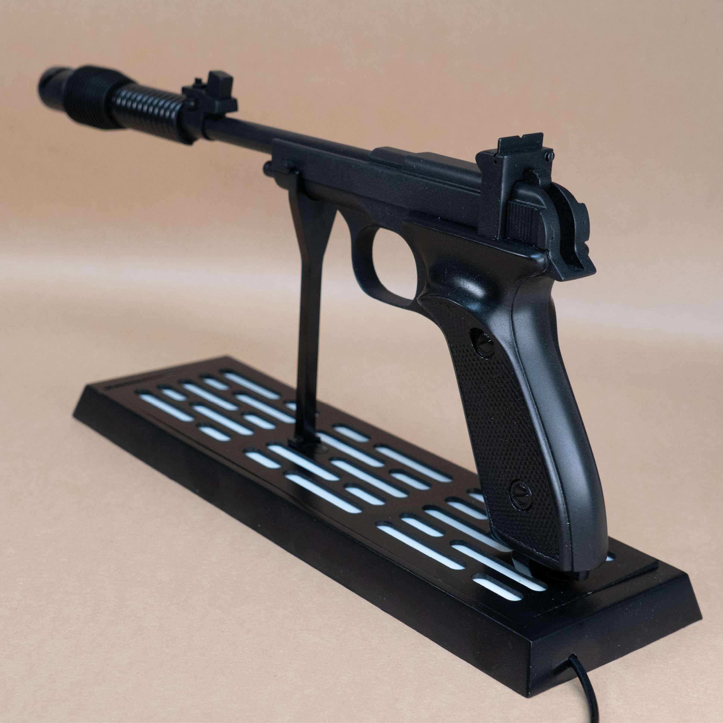 STL file Princess Leia Defender Sporting Blaster 3D Model - Satines ...