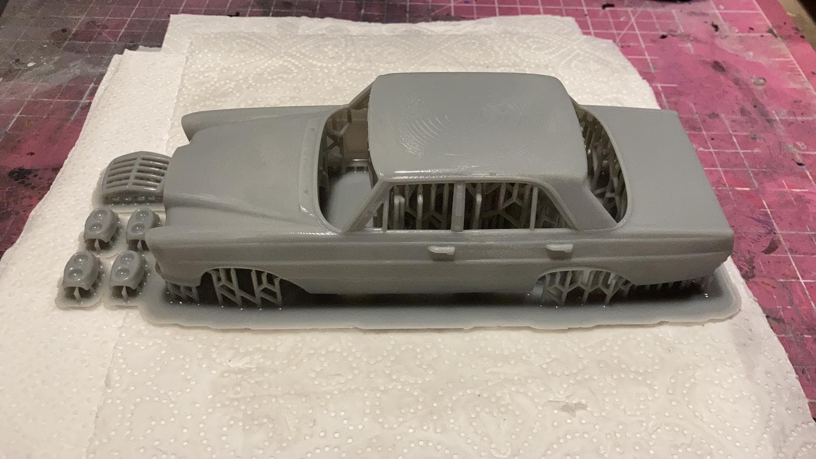 STL file 1/24 mercedes SE and SEL・3D printing model to download・Cults