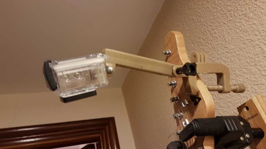 Free 3D file C-clamp for guitar camera・3D printing idea to download・Cults