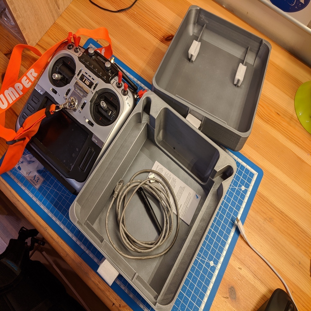 Free 3D file Jumper T16 Carrying Case 👽・Design to download and 3D print ...