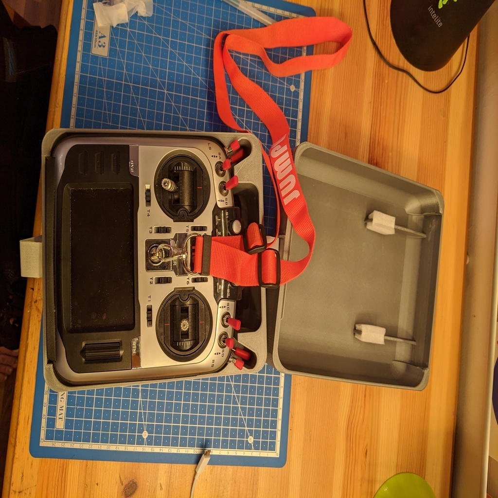 Free 3D file Jumper T16 Carrying Case 👽・Design to download and 3D print ...