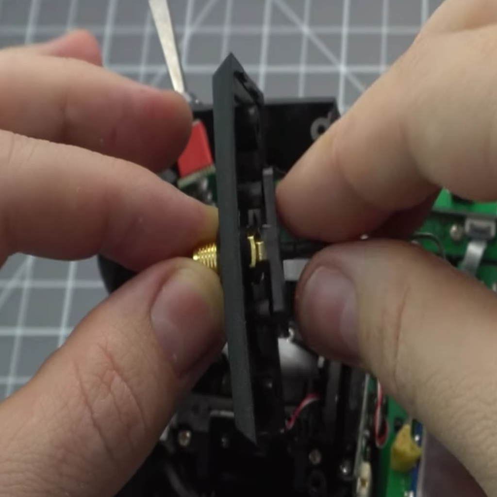 Free 3D file JT16 TX outlet holder 👽・3D print design to download・Cults