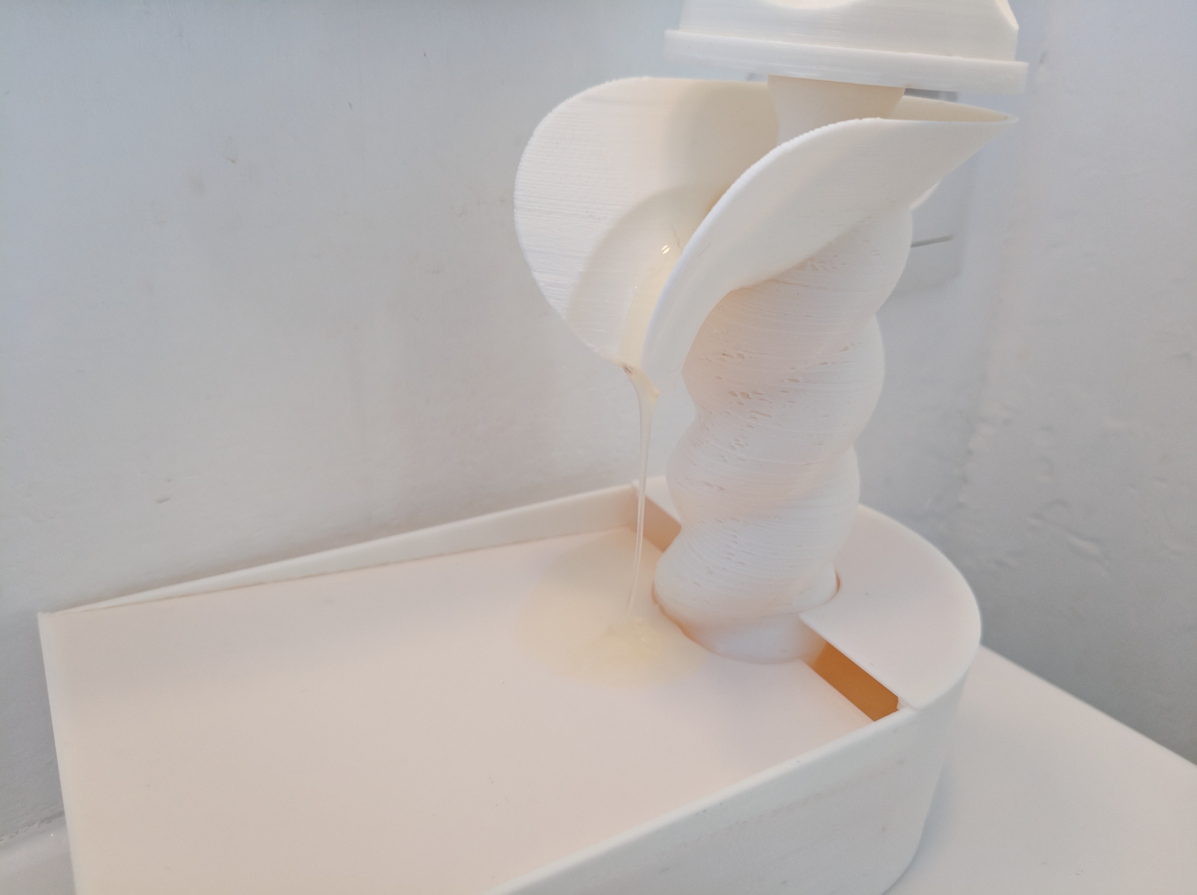 Free STL file Soap Dispenser Moineau Art・3D printing model to download ...