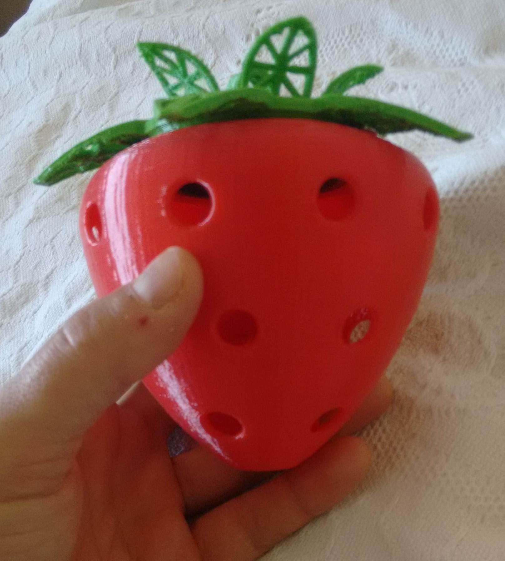 Free STL file Strawberry 🍓・3D printer design to download・Cults