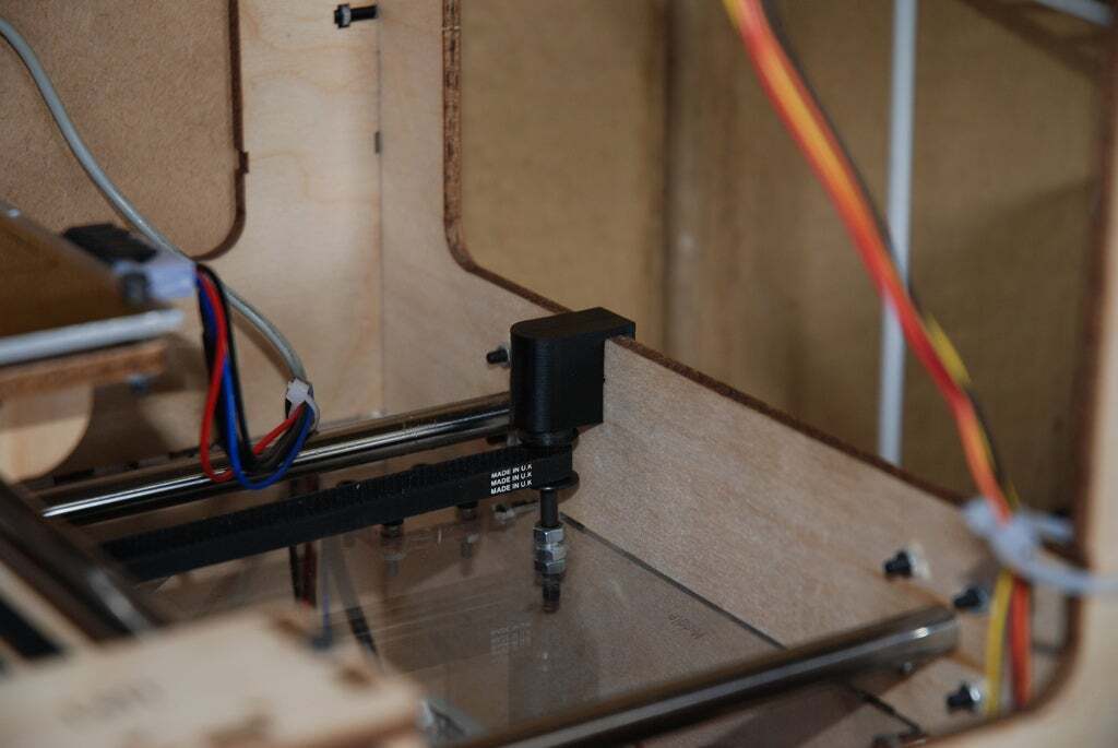 Free STL file Idle Guard, Thingomatic Y-axis 💂・Model to download and 3D ...