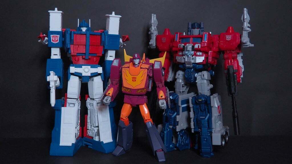 Free STL file Transformers MP-28 Masterpiece Hot Rodimus knee ...