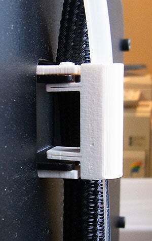 Free STL file Filament Guide Tube Retainer - Replicator 2・3D printer ...