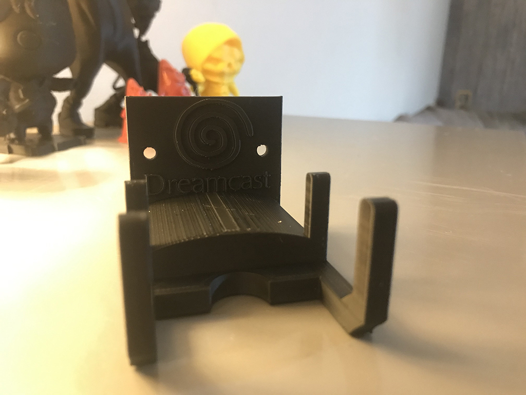 Free STL file Sega Dreamcast wall mount with logo 🎮・Object to download ...