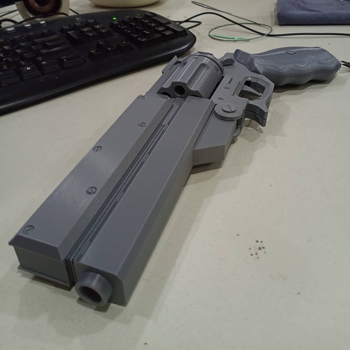 Free STL file vash revolver with modular plant 🌿・3D printable object to ...