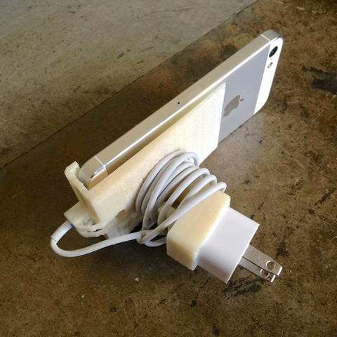 Download free STL file iPhone 5 Wall Outlet Dock • Template to 3D print ...