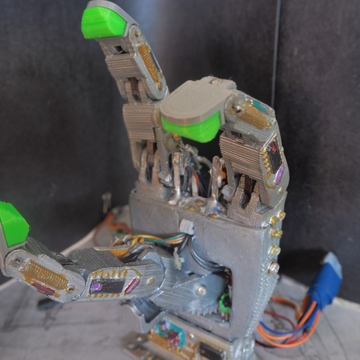 Download free STL file Flexi Finger Tip Upgrade for the Three finger ...