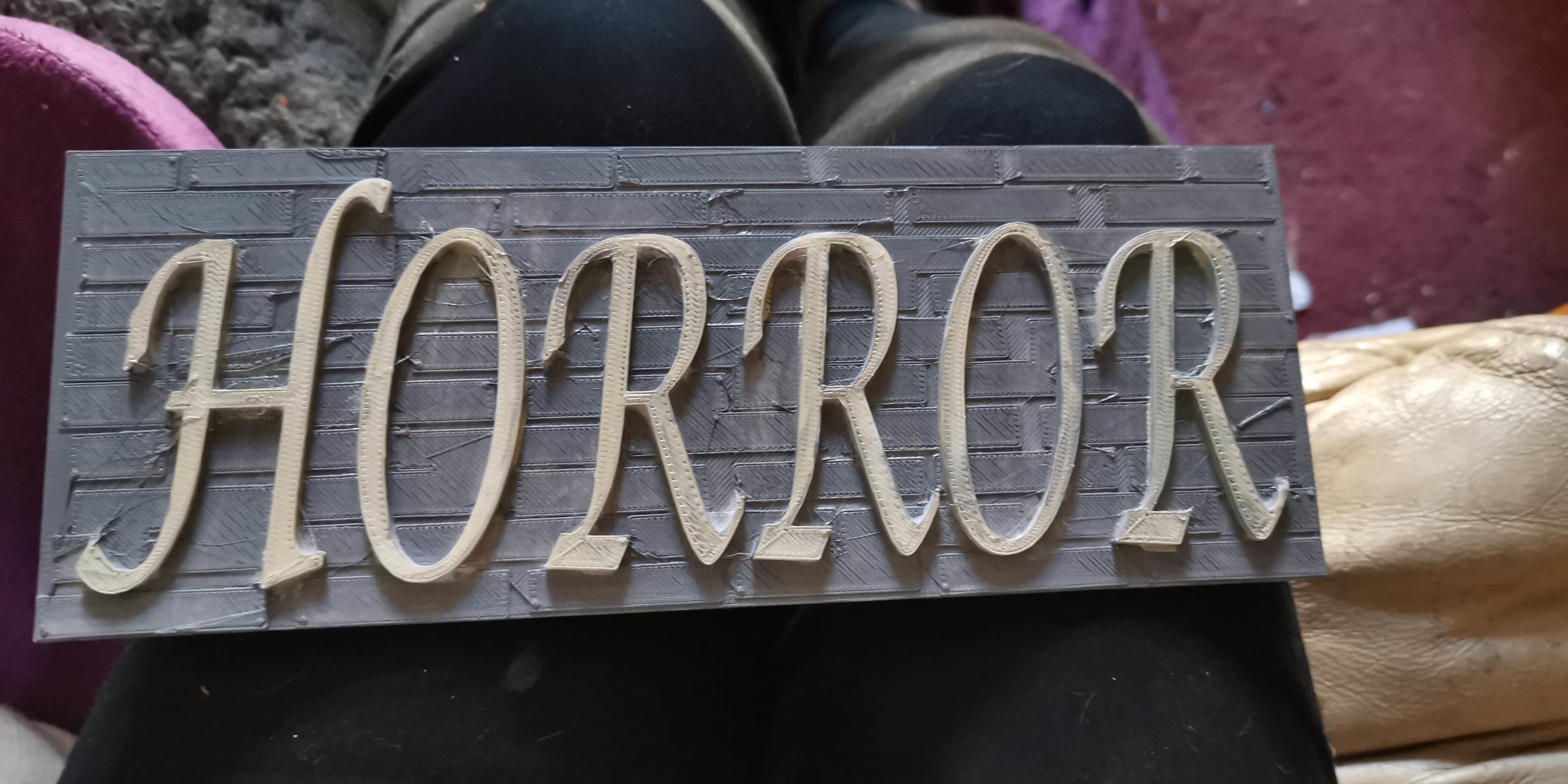 Free STL file HORROR plaque・3D print design to download・Cults