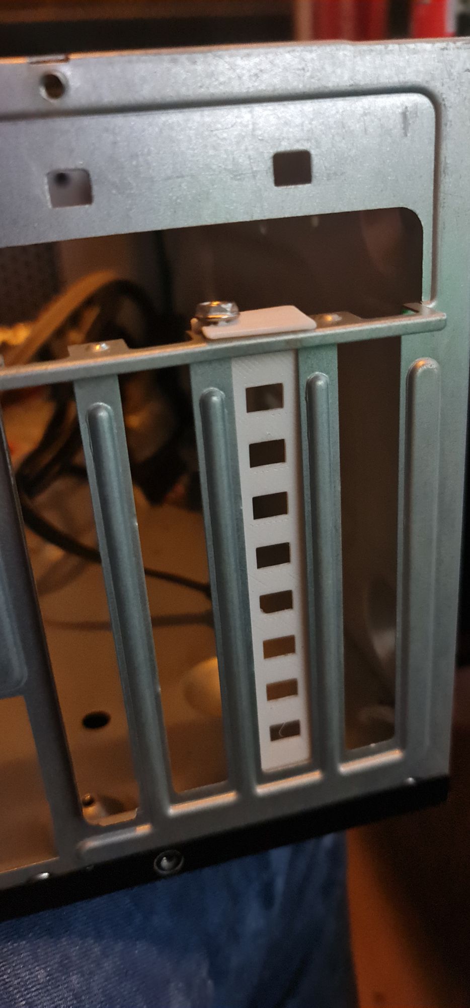 Free STL file PCI-E cover・3D printing idea to download・Cults