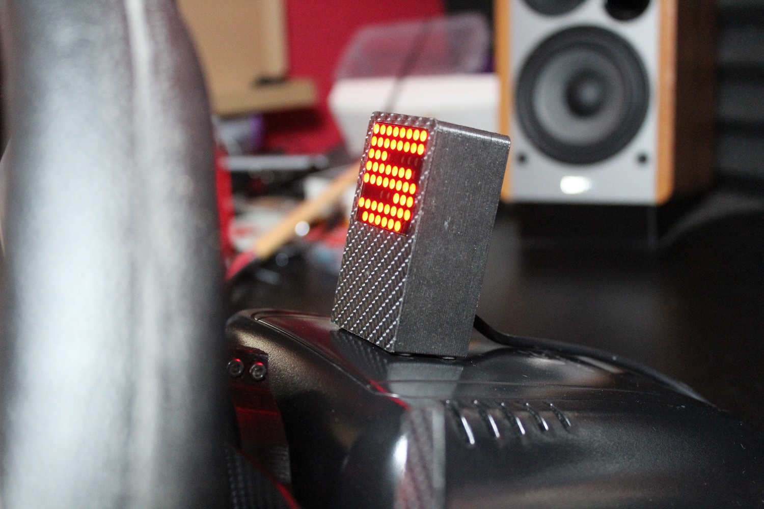 STL file Sim racing Gear indicator ⚙️・Design to download and 3D print・Cults