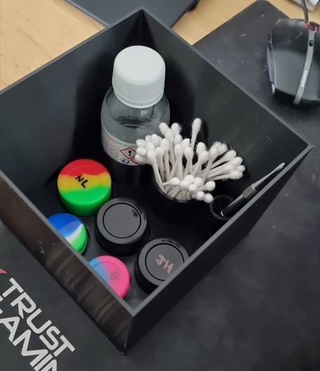 Fichier STL gratuit Boîte à tampons・Objet à télécharger et à imprimer ...