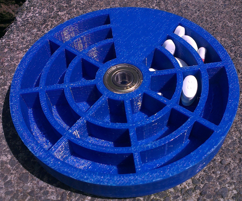 Free STL file Rotary Pill Holder/Dispenser・3D print model to download・Cults