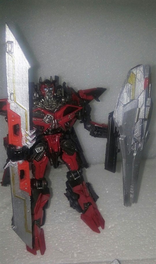 STL file Transformers Studio Series Sentinel Prime Blades Shield ...