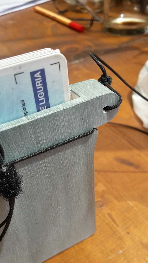 Free STL file Credit card Holder・3D printer model to download・Cults