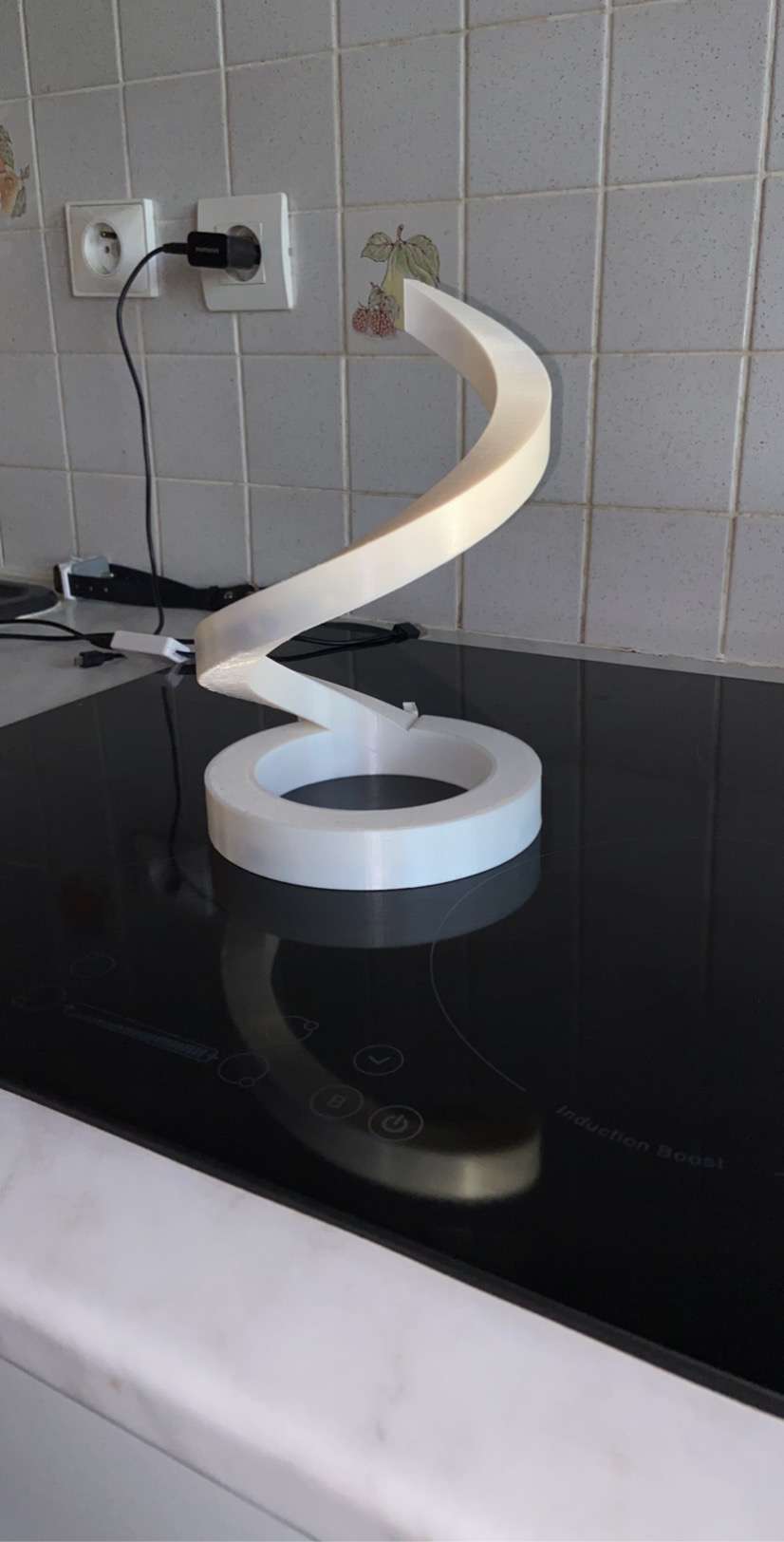 STL file Modern lamp decoration・3D print object to download・Cults