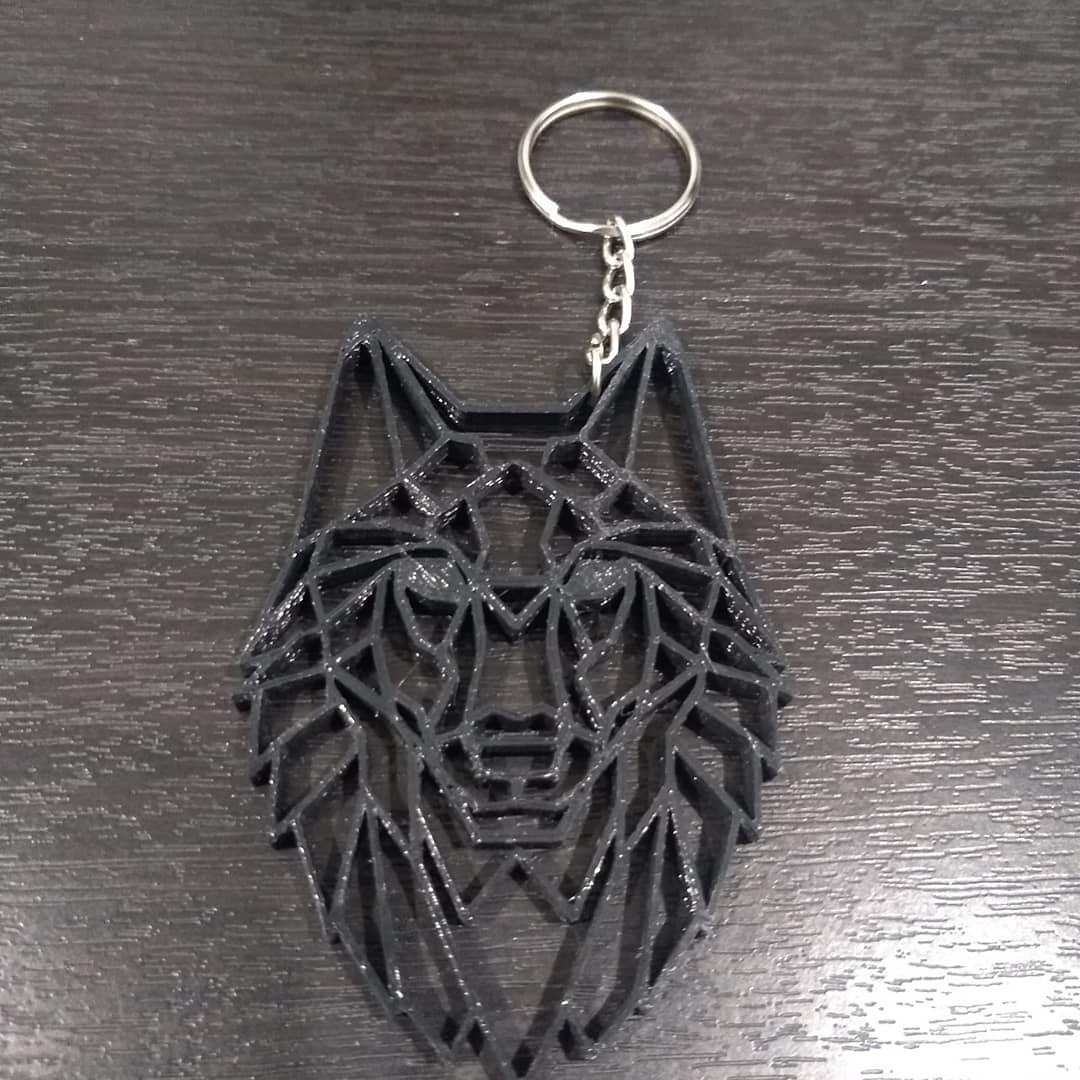 STL file Lobo Geometric Keyring・3D print design to download・Cults