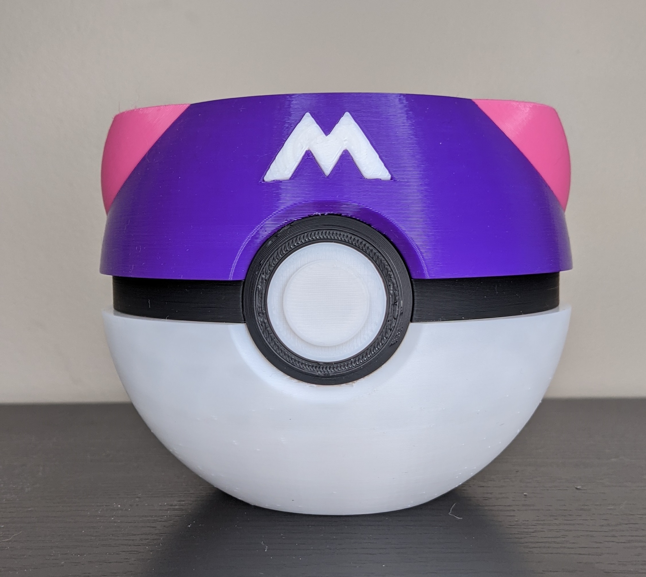 STL file Pokeball plant pots 🌿・3D printer model to download・Cults