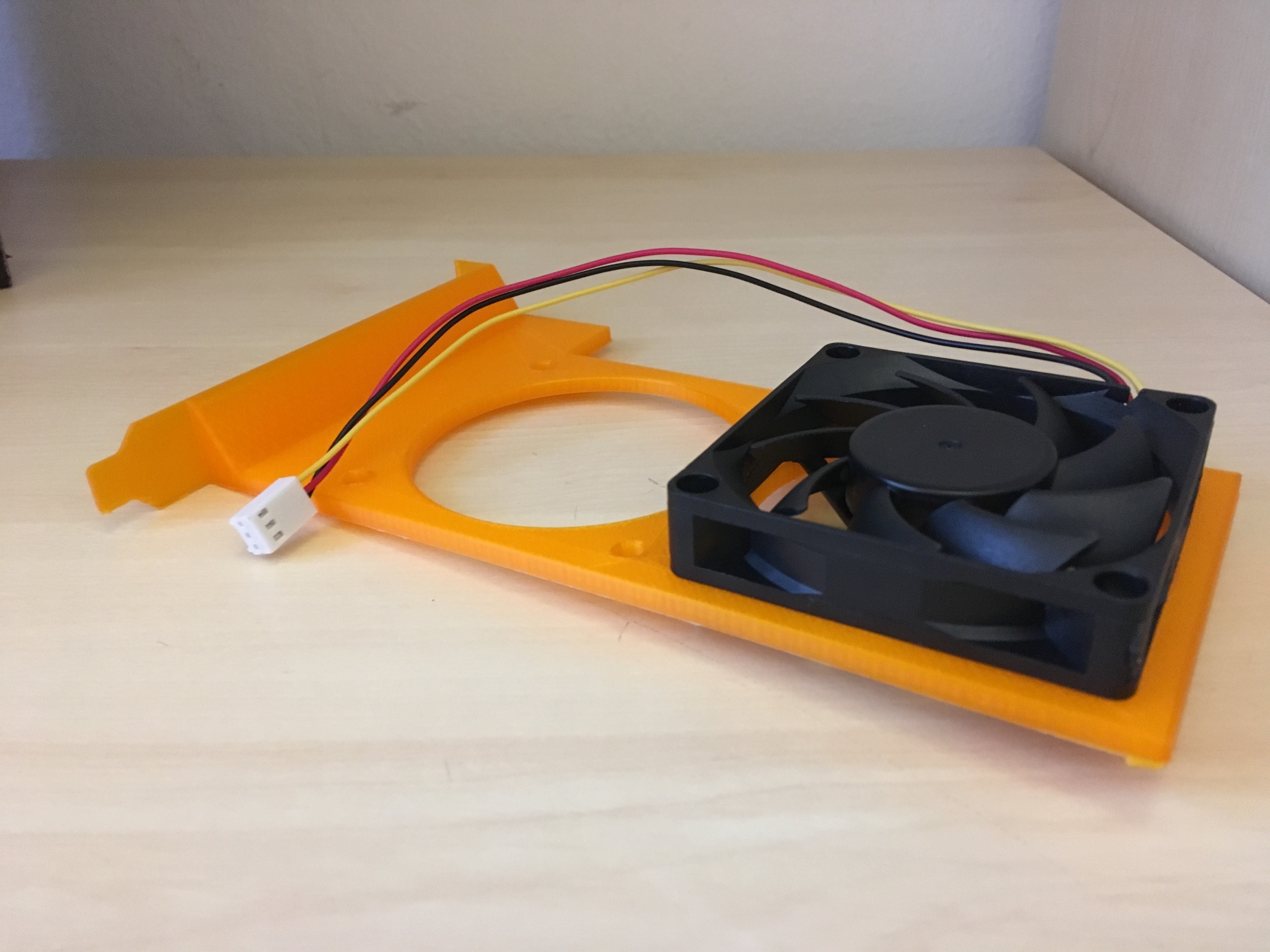 Free STL file PCie 80mm and 70mm fan - Graphic card cooler・3D printing ...