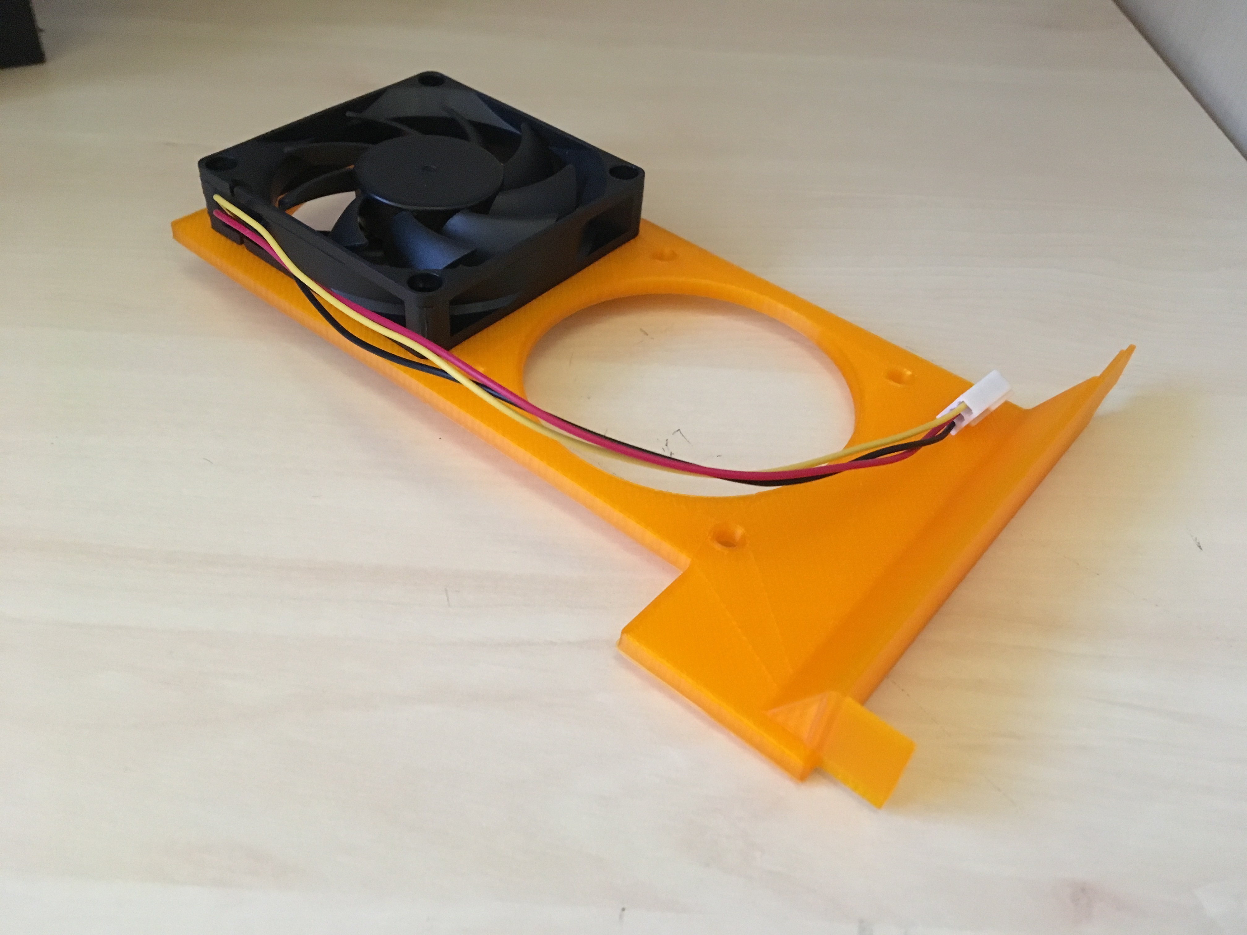 Free STL file PCie 80mm and 70mm fan - Graphic card cooler・3D printing ...