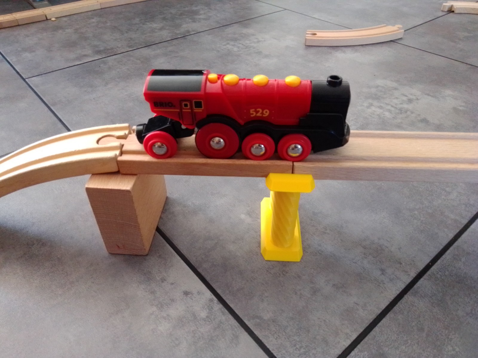 Archivo STL Brio / Puente de tren de IKEA・Objeto para impresora 3D para descargar・Cults