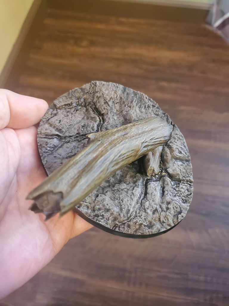 Free STL file Wyvern Perch 90x120 base・3D printer design to download・Cults