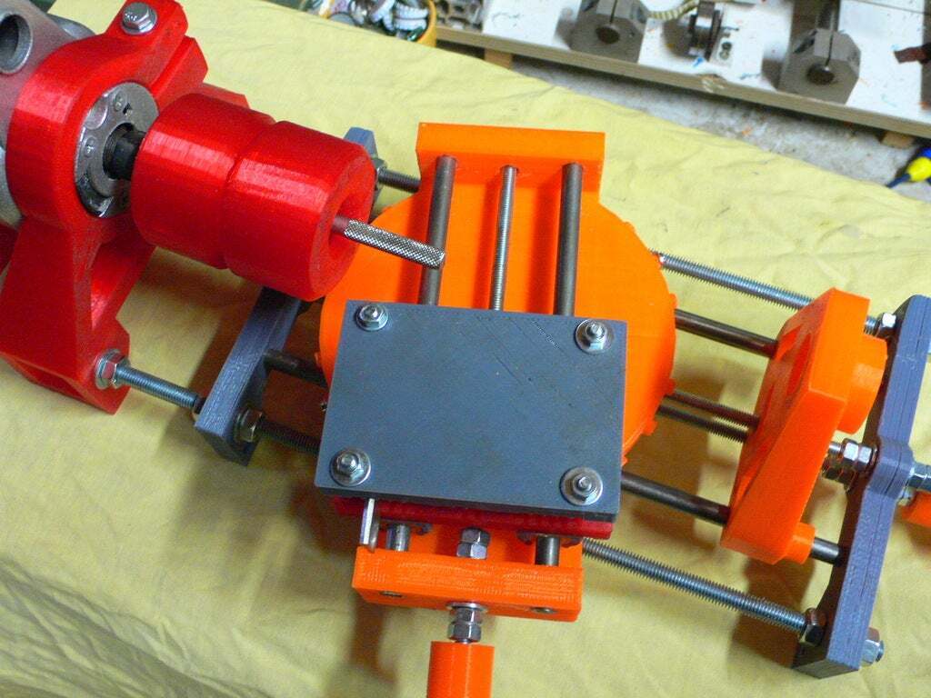 Free STL file adjustable lathe・3D printing model to download・Cults