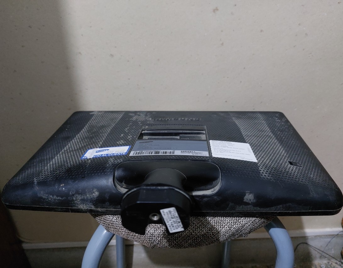 STL file Stand for Samsung monitor 🦶・3D printable design to download・Cults