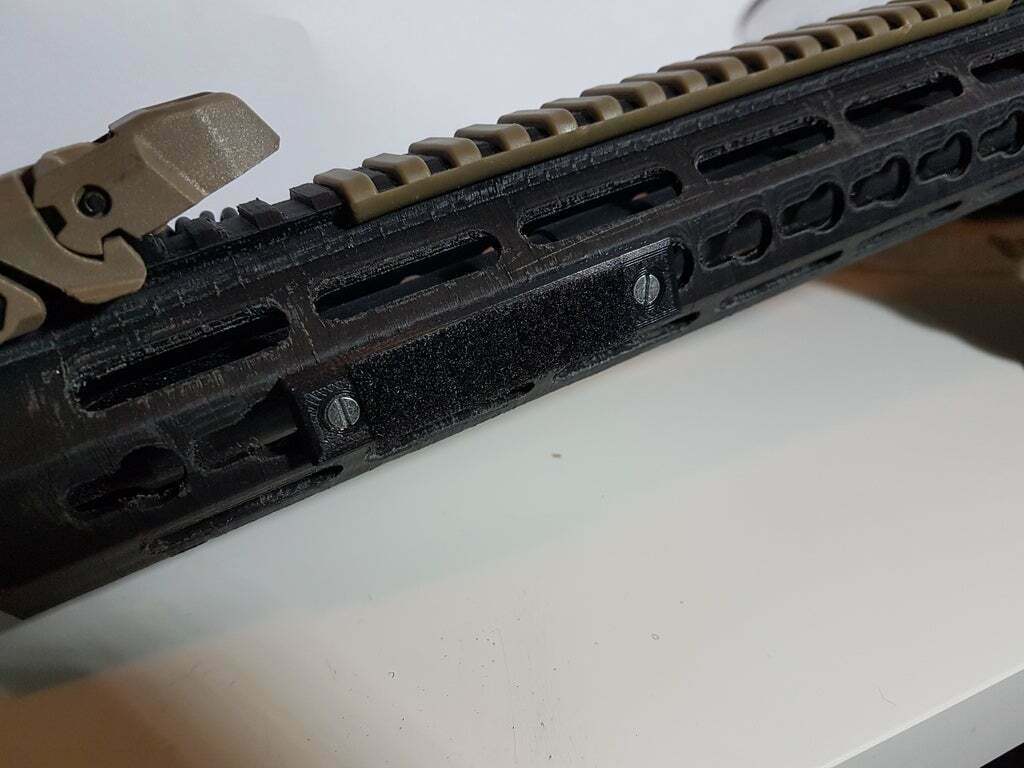 Free STL file Keymod Flashlight Pressure Switch Mount・3D printing idea ...