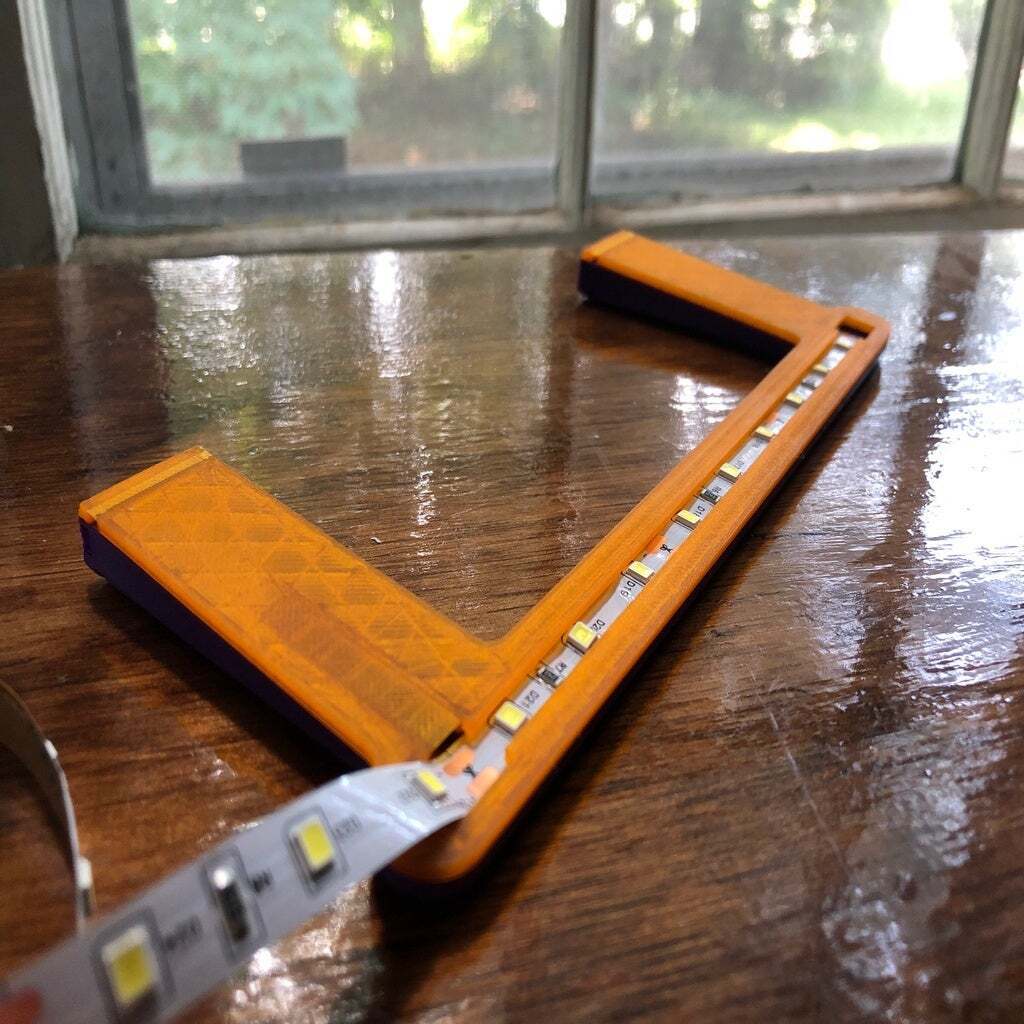 Free STL file 2020 LED Strip Light Mounting Ender 3 and others 🧞‍♂️ ...