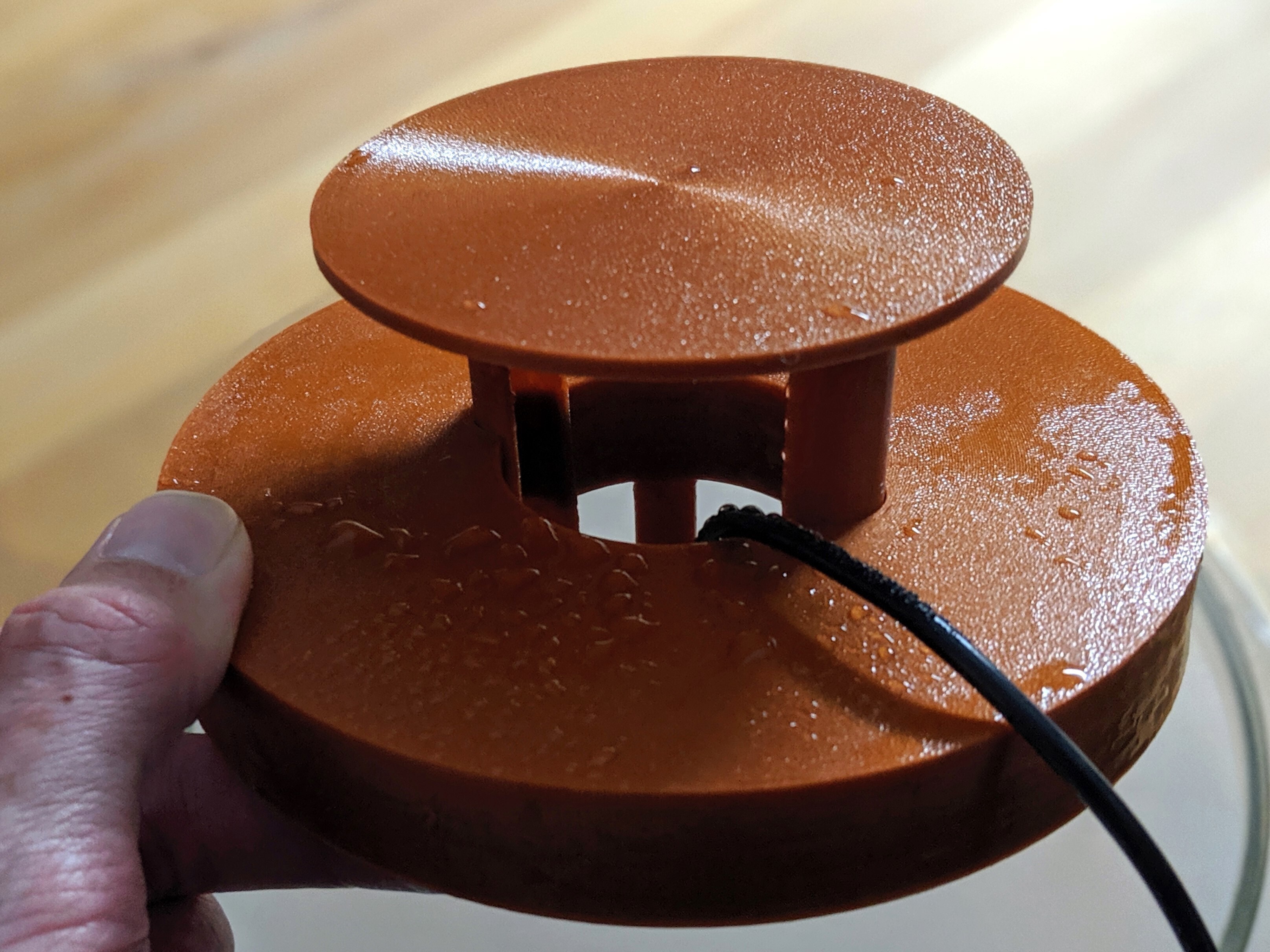 Free STL file Splash guard for mist maker・3D printing design to ...