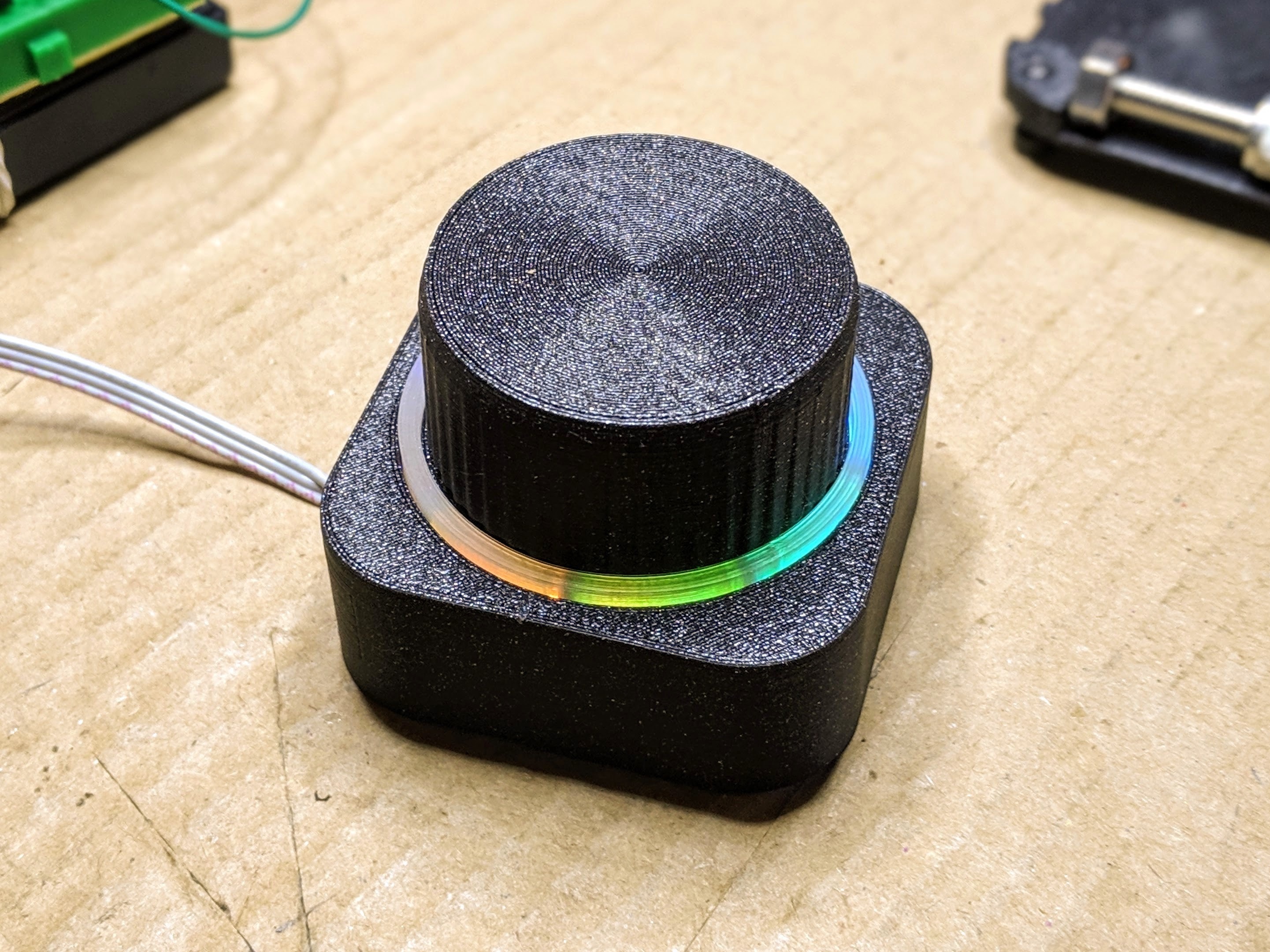 Free STL file Knob with color LED ring 🎨・3D printable model to download ...