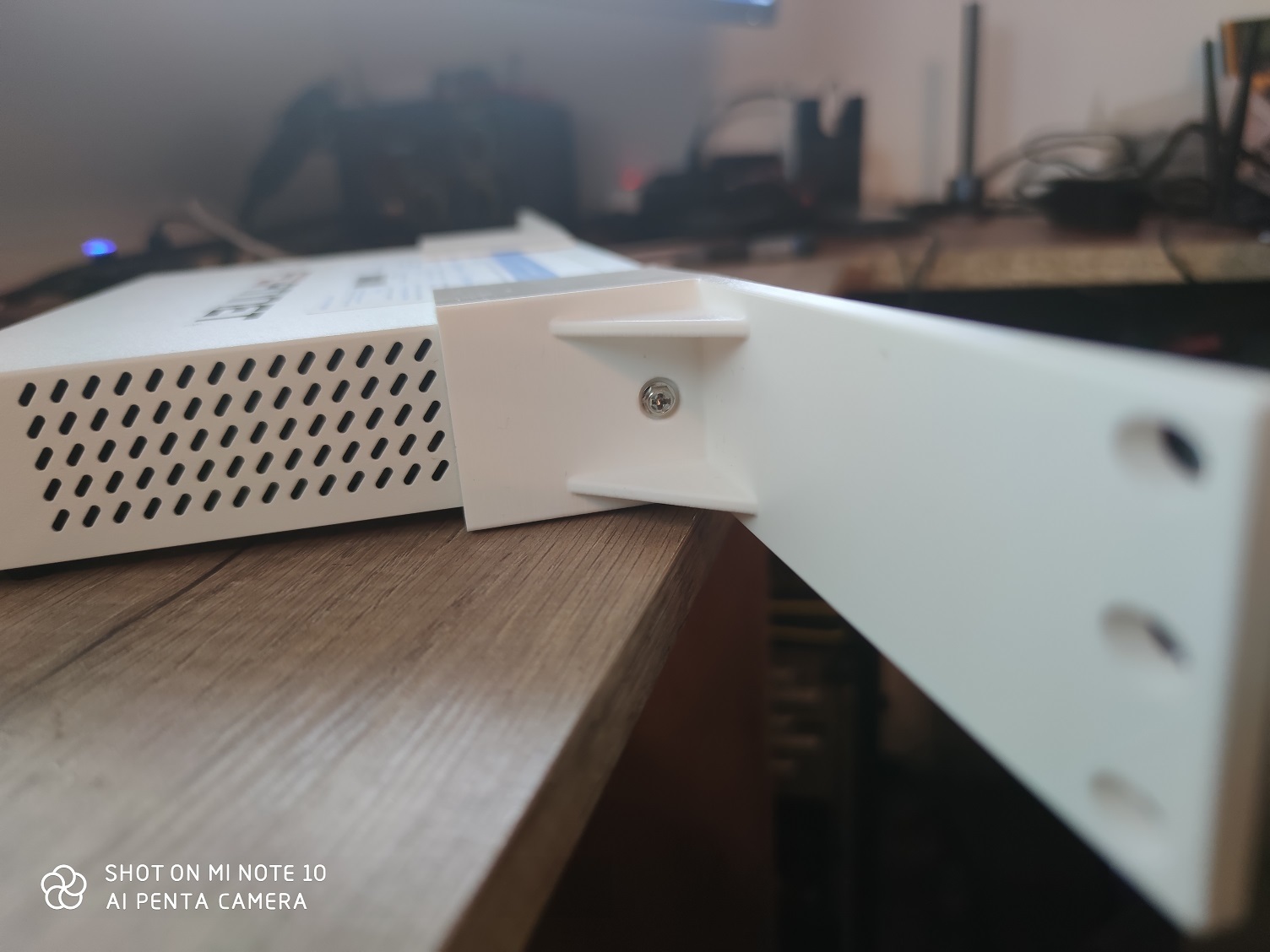 Free STL file Fortigate 60/61/E/F rack mount ears 👽・3D printing model ...