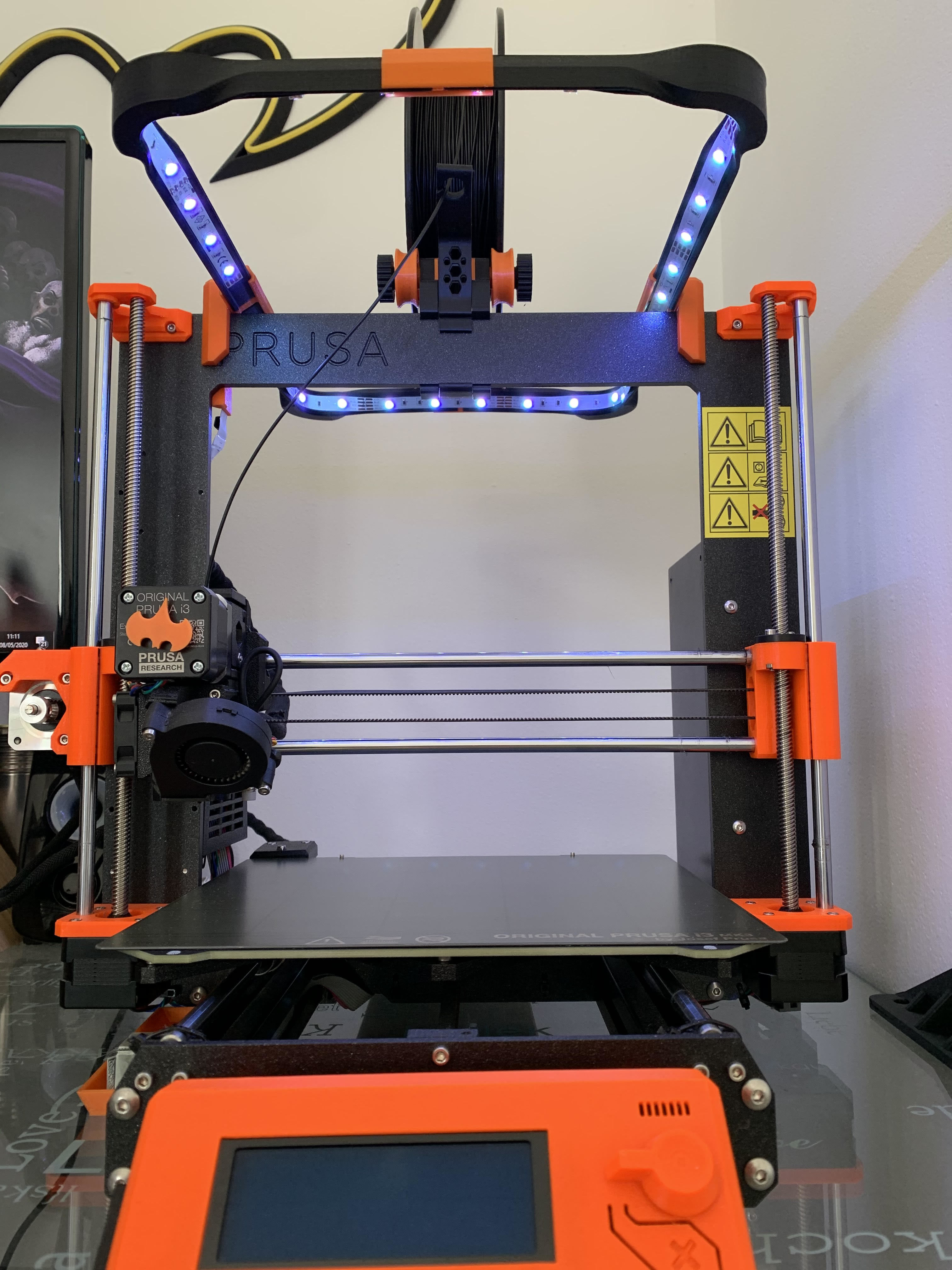 3D file Light LED bed prusa, LED lamp for prusa・3D print model to ...