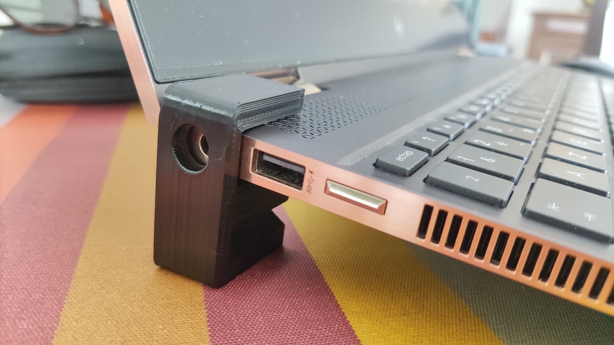 Fichier STL gratuit BREAZ 2 - HP SPECTRE 15' 2018 COOLER NEW VERSION ...