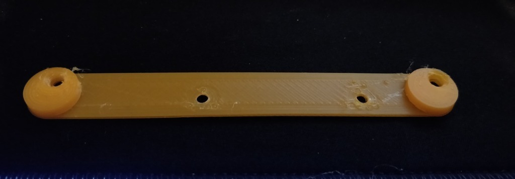 Free STL file Hard Drive Mounting Plate - 120mm Fan to 3.5" Hard Drive ...