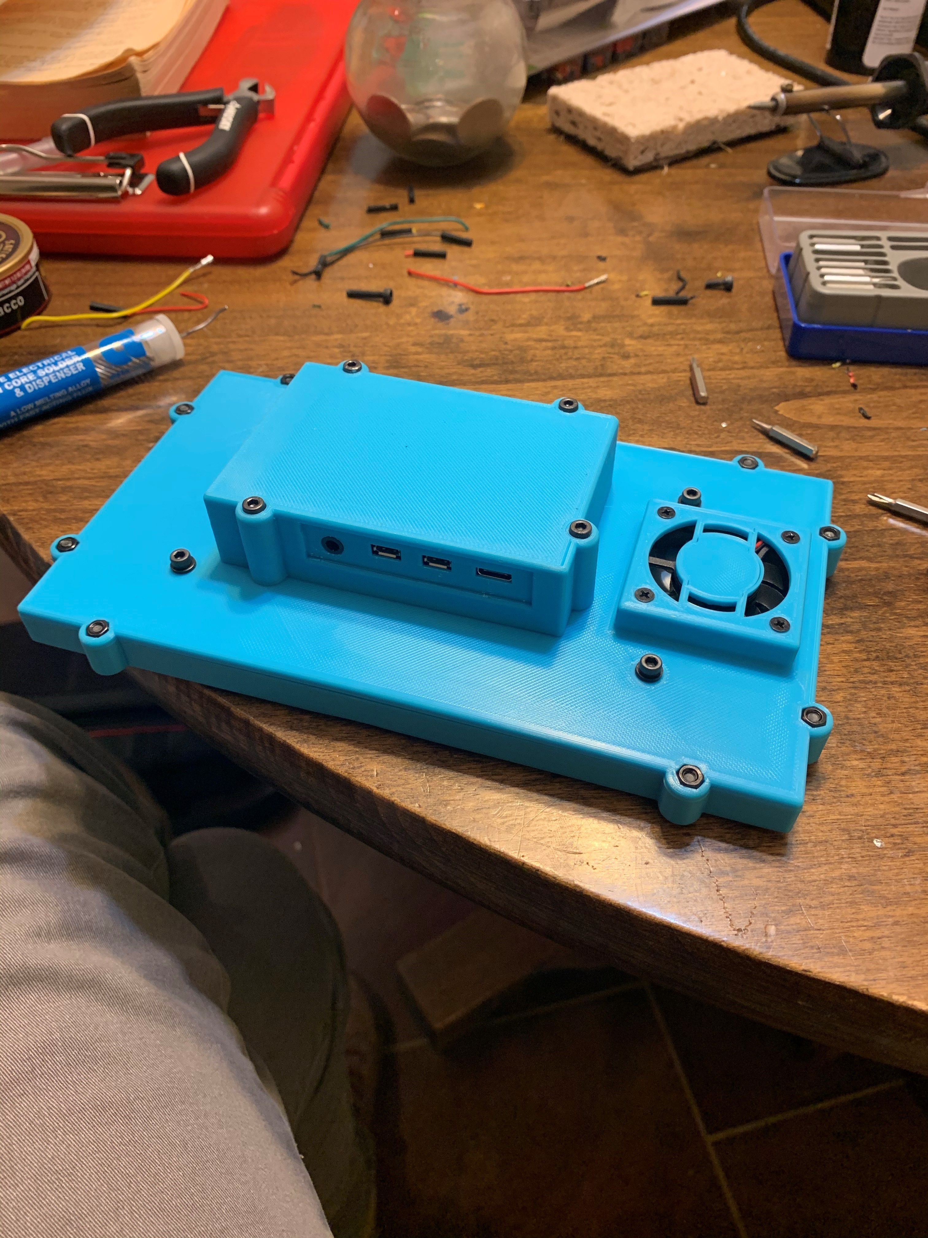 Free STL file Raspberry Pi 7" Tablet 🔌・3D printer design to download・Cults