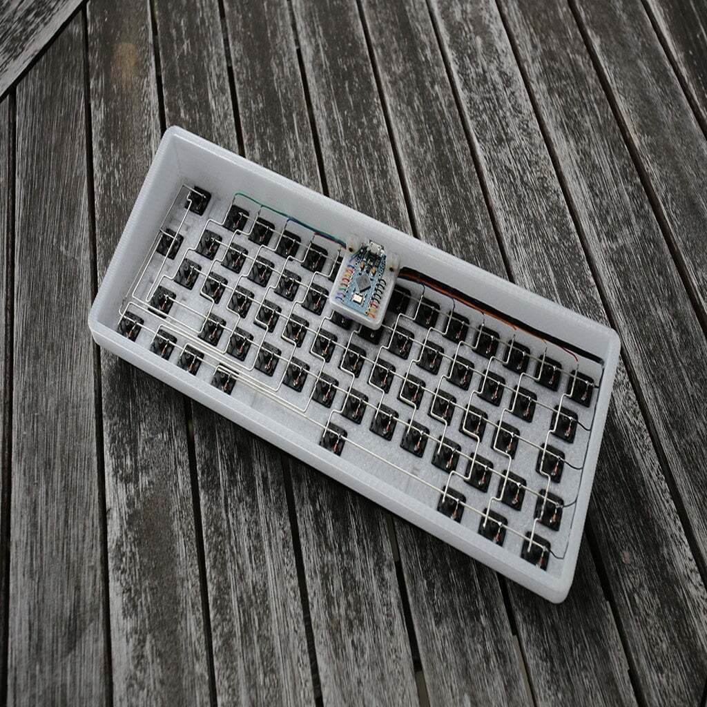 Free STL file Handwired 60% Razer mechanical keyboard・3D printable ...