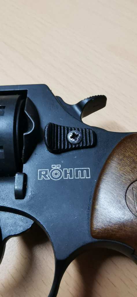 Fichier 3D gratuit Röhm rg 56 alternative Auswerfer・Design pour ...