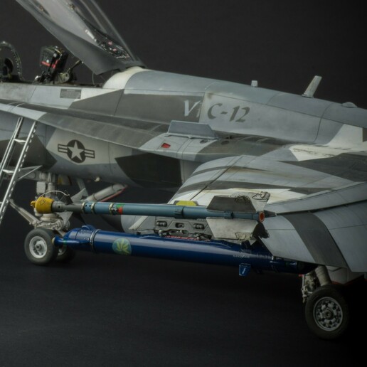 Télécharger fichier STL gratuit AN/ALQ-167 Gekko Pod 1/32 • Modèle pour ...